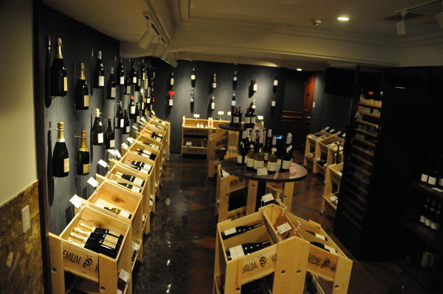 wine boutique&bar Finesse （ワイン ブティック＆バー フィネス） - 北浜/バル | 食べログ