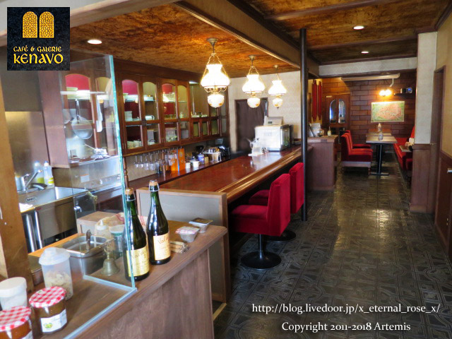内観写真 : ケナボ （Kenavo） - 柳川/カフェ | 食べログ