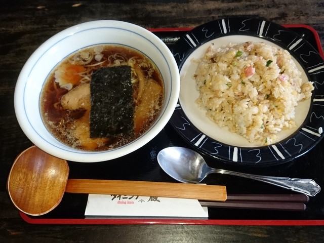 ダイニング蔵 - 八色/レストラン | 食べログ