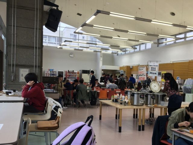 写真 : 国際教養大学カフェテリア - 和田/カフェ | 食べログ