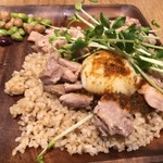 マウカキッチン 赤坂インターシティAIR店 （mauka kitchen） - 溜池山王/ハワイ料理 [食べログ]