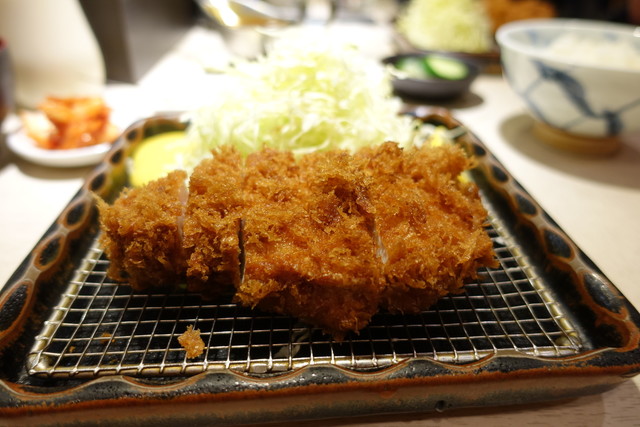 料理写真 : ポンチ軒 - 小川町/とんかつ | 食べログ