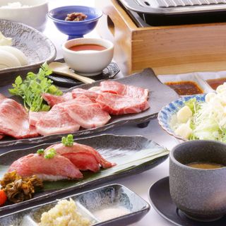 江戸前肉割烹 宮下 - 銀座一丁目/すき焼き [食べログ]