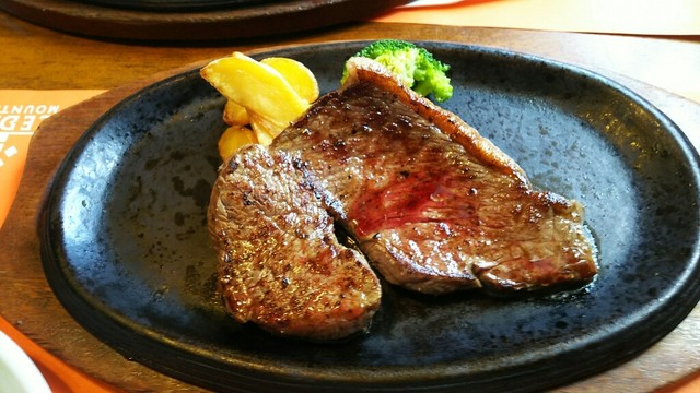 by リャーベ : 【閉店】シーダー・マウンテン - 田京/ステーキ [食べログ]