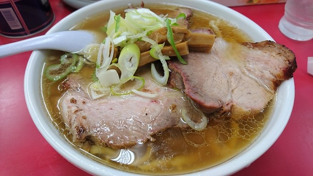 『チャーシュー麺は見たら分かる旨いやつ』by kidoppy6321 : 一品香 城東店 - 小山/ラーメン [食べログ]