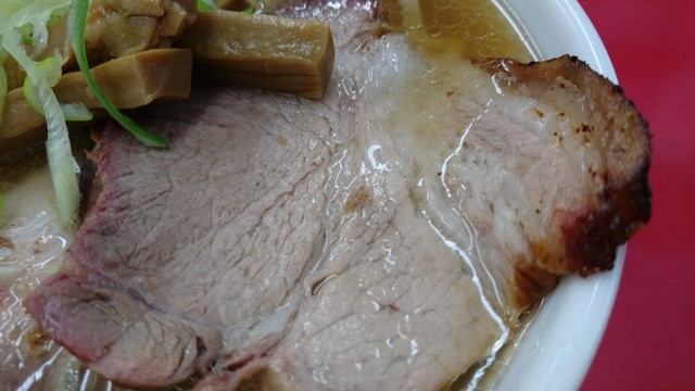 『チャーシュー麺は見たら分かる旨いやつ』by kidoppy6321 : 一品香 城東店 - 小山/ラーメン [食べログ]