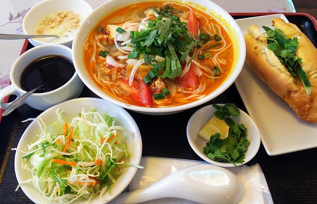 『コスパ良く美味しい』by sapph646 : ベトナムレストラン ノンラー - 十条/ベトナム料理 [食べログ]