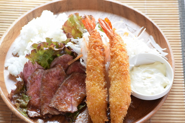 写真 : コロンブス - 林間田園都市/ハンバーグ | 食べログ