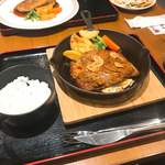 大衆ビストロ酒場 肉マレ 外苑前店 - 外苑前/肉バル/ネット予約可 | 食べログ