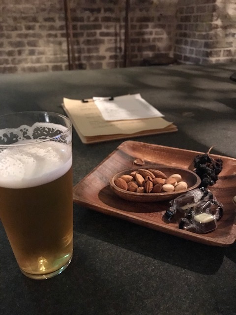 BODEGAS ウサギのハネル - 三ノ宮（JR）/バー | 食べログ