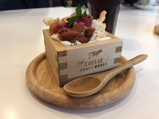 【閉店】CHEESE CRAFT WORKS 淀屋橋 （チーズクラフトワークス） - 淀屋橋/ダイニングバー | 食べログ