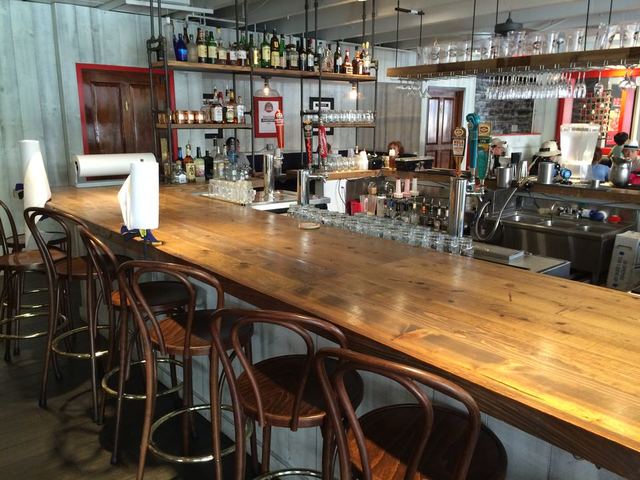 写真 : CRACKIN' KITCHEN （クラッキンキッチン） - ワイキキ/シーフード | 食べログ