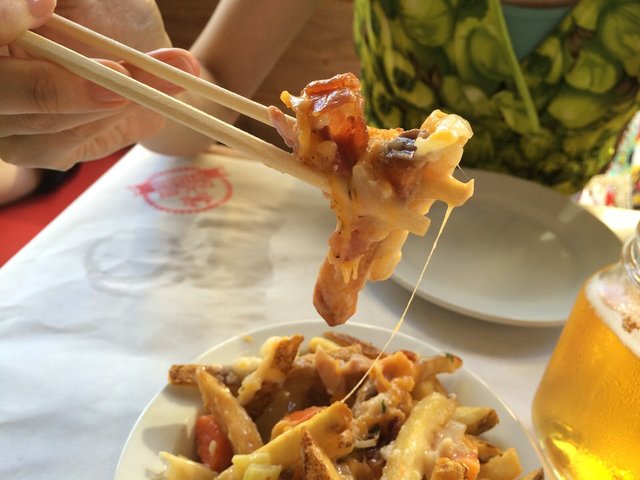 写真 : CRACKIN' KITCHEN （クラッキンキッチン） - ワイキキ/シーフード | 食べログ