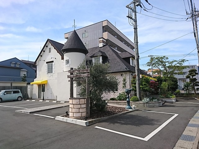 外観写真 : MAISON GIVRÉE （メゾン ジブレー） - 中央林間/ケーキ [食べログ]