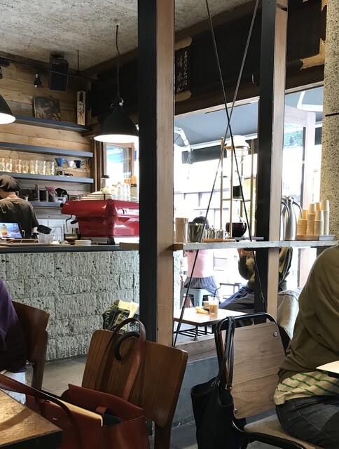 内観写真 : MONZ CAFE 門前仲町店 （モンズカフェ） - 門前仲町/カフェ | 食べログ