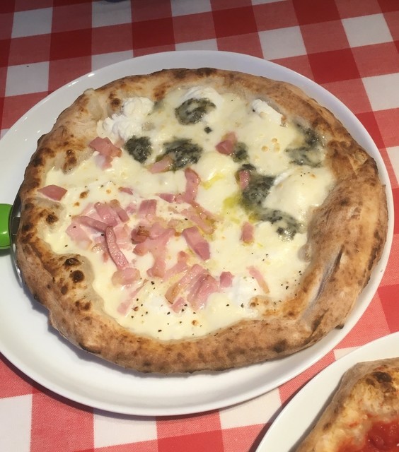 写真 : ピッツェリア ナリポ （PIZZERIA NALIPO） - 呉/ピザ | 食べログ