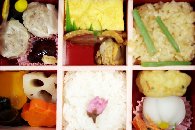 崎陽軒 横浜駅中央店 - 横浜/弁当 [食べログ]