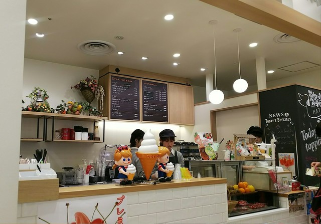 内観写真 : ハタケスタイル エスパル山形店 （HATAKE STYLE【旧店名】HATAKE Cafe ） - 山形/カフェ | 食べログ