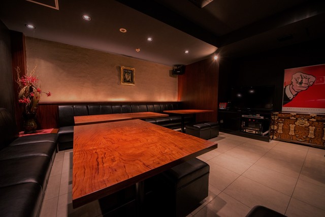 座席 : FOOD＆BAR Don＋Gabacho （フード＆バー ドンガバチョ） - 盛岡/ダイニングバー | 食べログ