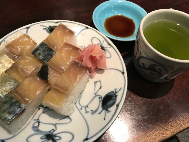 口コミ一覧 : 【閉店】箱寿司 （はこずし） - 新宿/寿司 [食べログ]