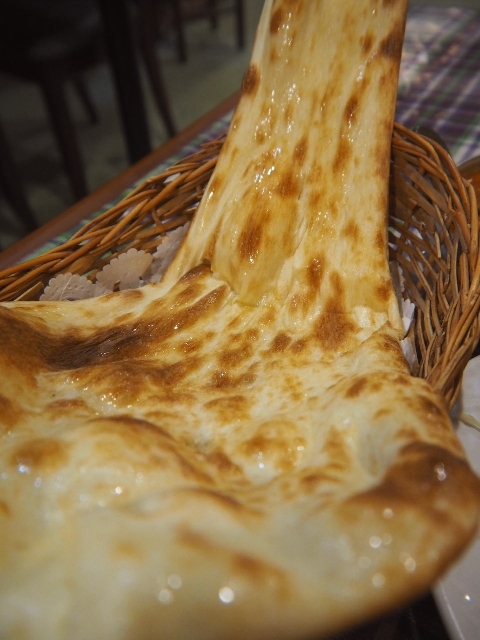 『RAJ CURRYで夕食』by taktak99 : ラージカレー 鷹野橋店 - 鷹野橋/インドカレー [食べログ]