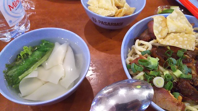 Baji Pamai Mall of Indonesia - ジャカルタ/インドネシア料理 | 食べログ