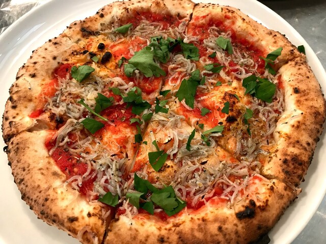 『女子率高し』by オッター : 【閉店】ピッツァマン オオイマチ （PIZZAMAN. OIMACHI） - 大井町/ピザ [食べログ]