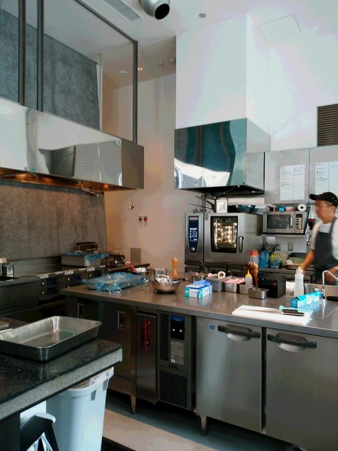 内観写真 : THE CORE KITCHEN/SPACE - 新橋/カフェ | 食べログ