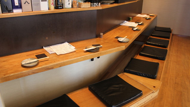 内観写真 : 真 （シン） - 西宮北口/居酒屋 | 食べログ