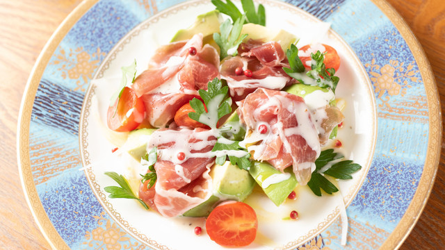 写真 : キッチンTanto （たんと） - 宮古島市/ダイニングバー [食べログ]