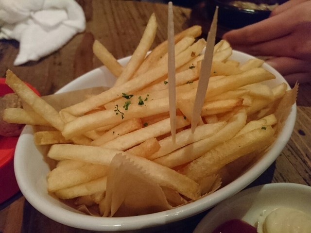 口コミ一覧 : スペインバル ガポス （Spain Bar Guapos） - 恵比寿/スペイン料理 [食べログ]