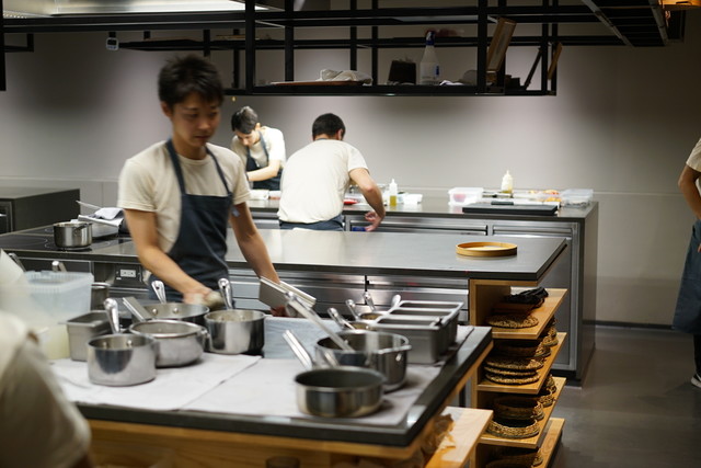 【閉店】INUA （イヌア） - 飯田橋/イノベーティブ | 食べログ